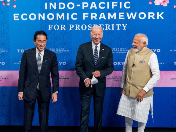 Энэтхэг Номхон далайн бүсэд Хятадын нөлөө нэмэгдэж байгаа асуудлаар Япон АНУ Энэтхэг орны сайд