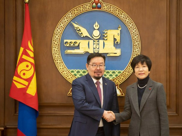 УИХ ын дарга БНСУ ын Үндэсний Ассамблейн дэд даргыг хүлээн авч уулзав