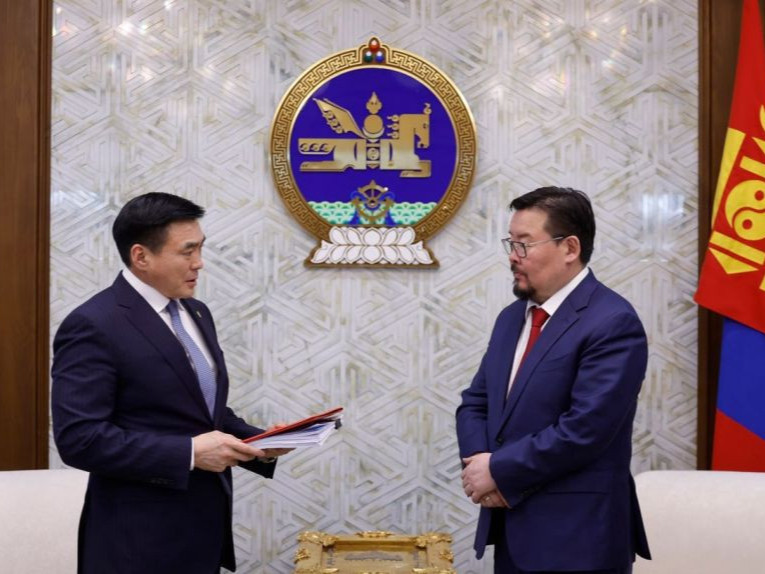 Төрийн тусгай хамгаалалтын тухай хуулийн шинэчилсэн найруулгын төслийг өргөн мэдүүлэв Isee Mn