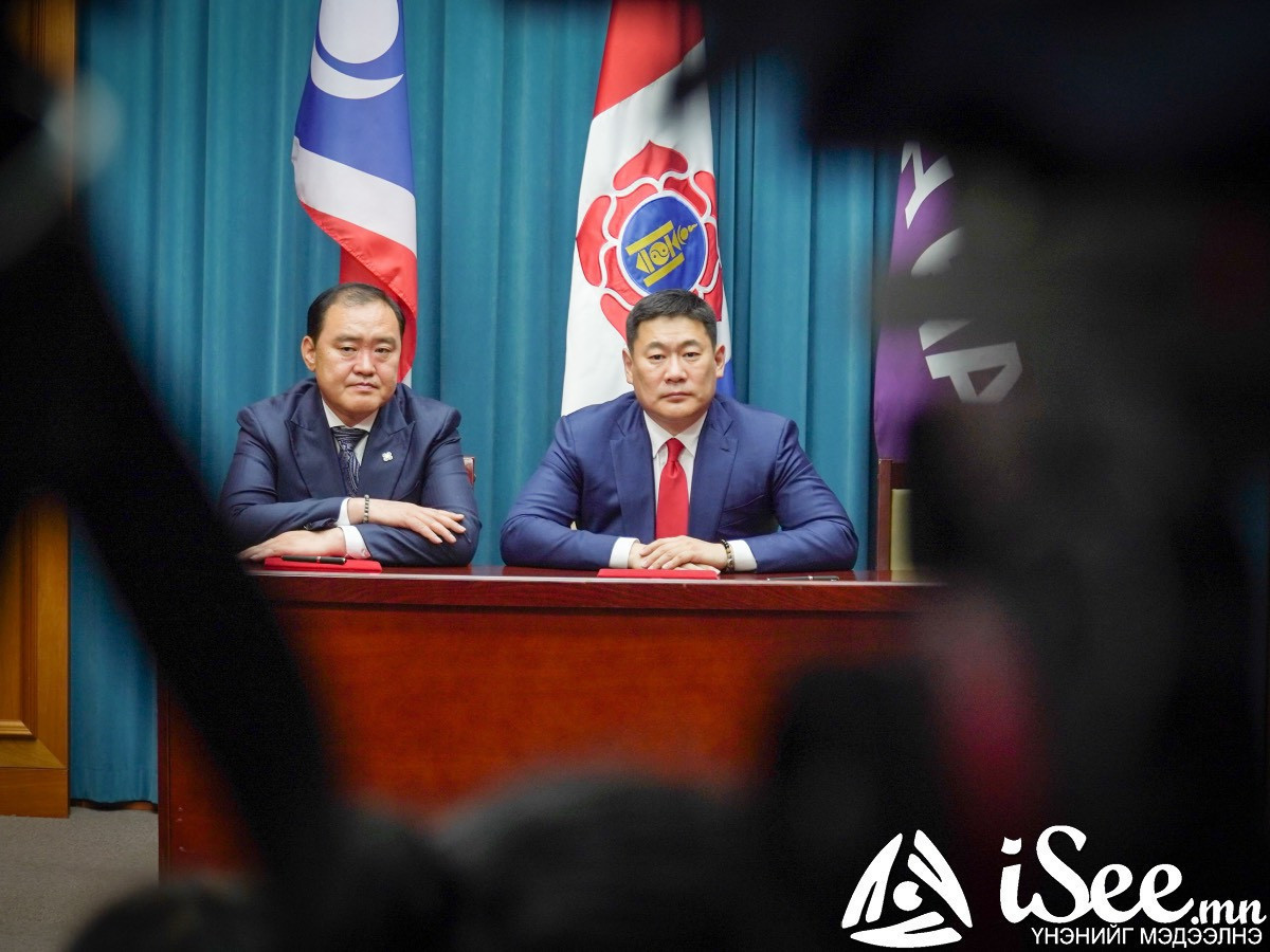 Дөрвөн Засгийн газрын нүүр үзсэн “Эрдэнэт” үйлдвэрийн 49 хувьтай холбоотой маргаан Хамтарсан ...