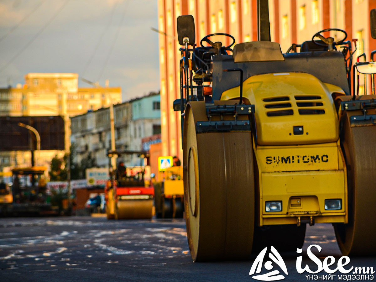 Нийслэлийн хэмжээнд 34 байршилд 100.9 км авто замыг шинэчлээд байна | iSee.mn