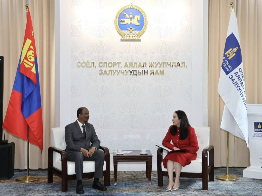 "Богд хааны ордон" музейн өвлийн ордныг сэргээн засах талаар ярилцав | iSee.mn