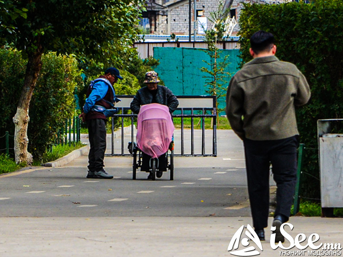 Улаанбаатарт 22 градус дулаан байна | iSee.mn