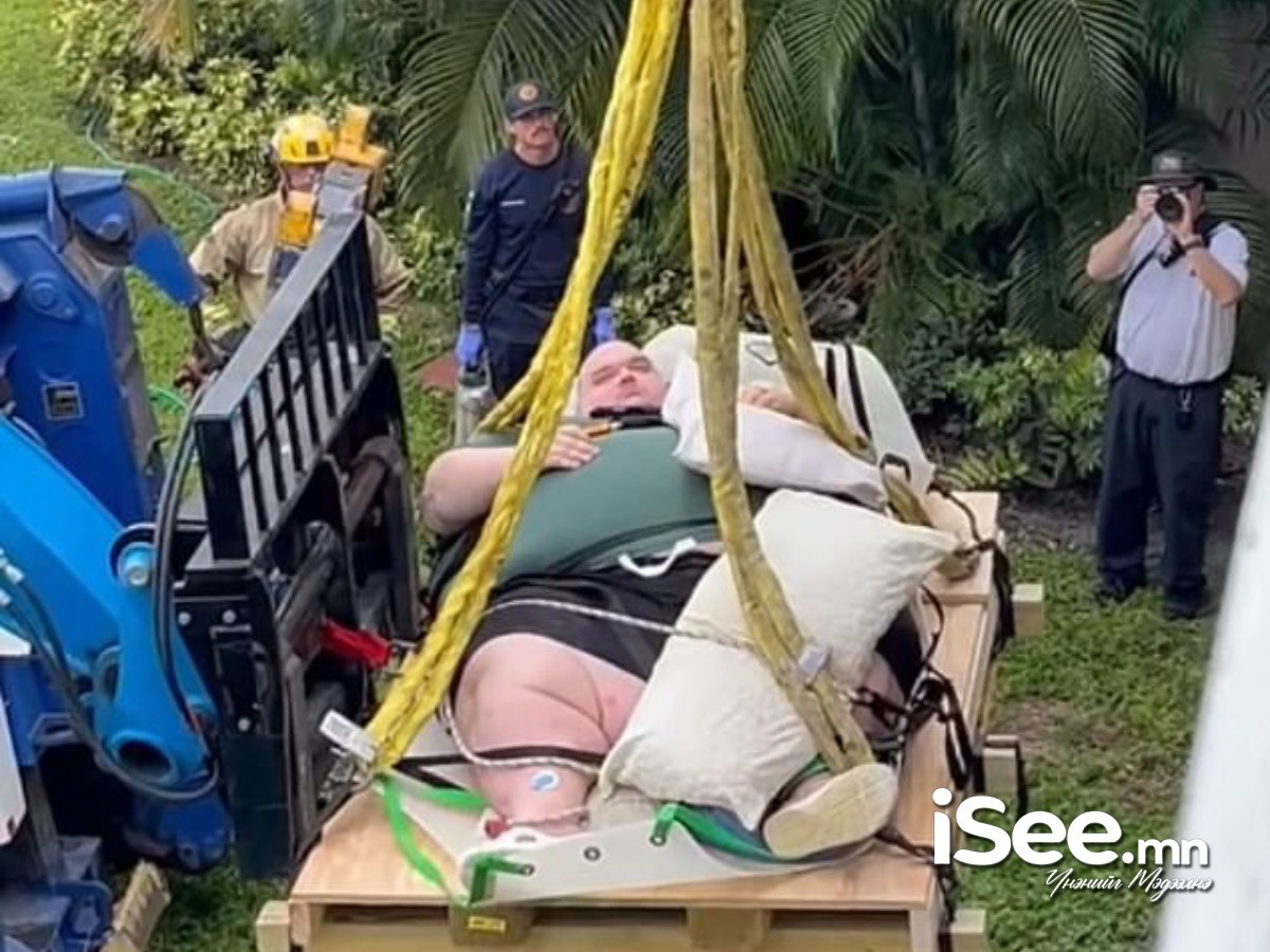 ВИДЕО: Флорида мужийн гал сөнөөгчид 270 кг жинтэй эрийг кранаар өргөж, эмнэлгийн тусламж ...