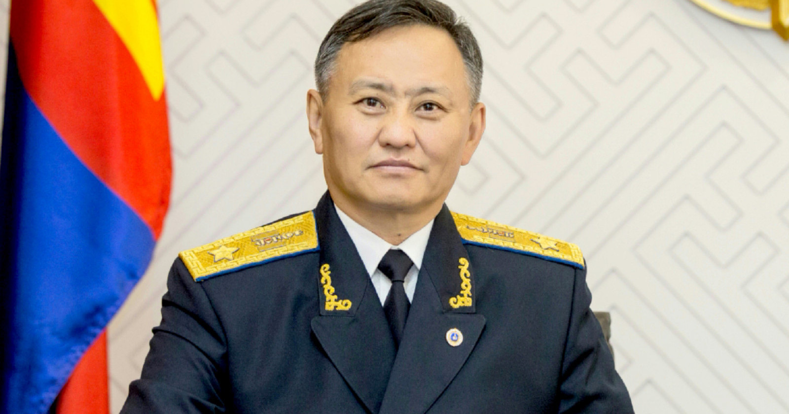 Нүүрсний хэрэгт холбогдуулан шалгаж байгаа хүмүүсийн нэрсийг зарлах хүсэлтийг Ерөнхий прокурорт