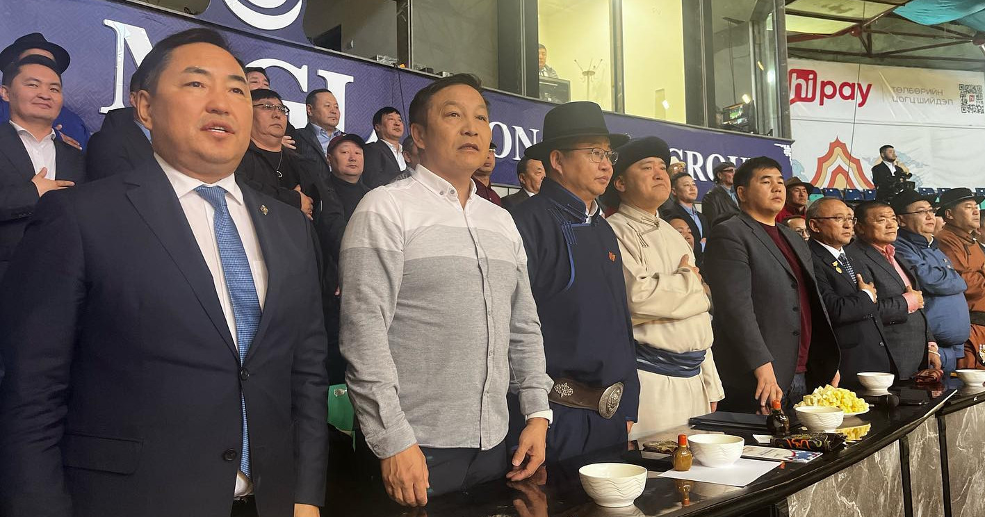 Ардчилсан намын 33 жилийн ойд зориулсан бөхийн барилдаан үргэлжилж байна | iSee.mn