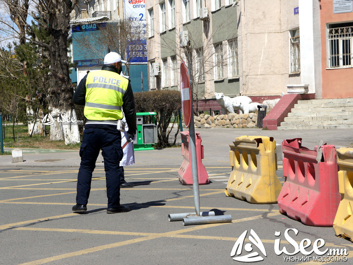 “Бөмбөгөр” өөс “Бишрэлт” худалдааны төв хүртэлх замыг хааж хучилт