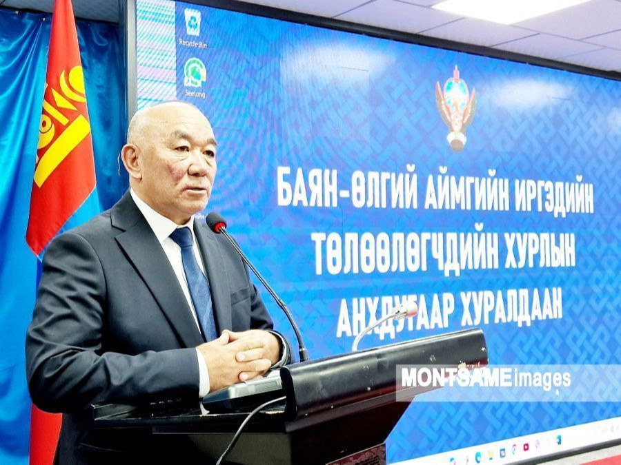 Баян Өлгий аймгийн Засаг даргаар Е Зангарыг томилжээ Isee Mn