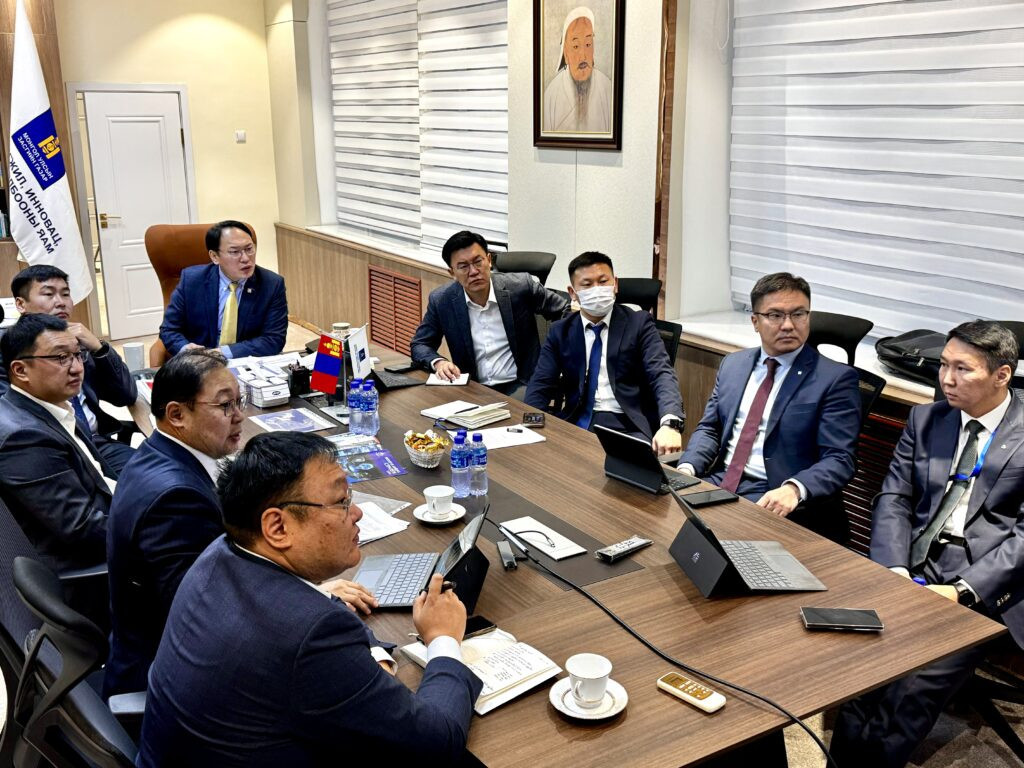 Төрд байгаа иргэний мэдээллийг нэхэхгүй байх, цаасан суурийг халах ...