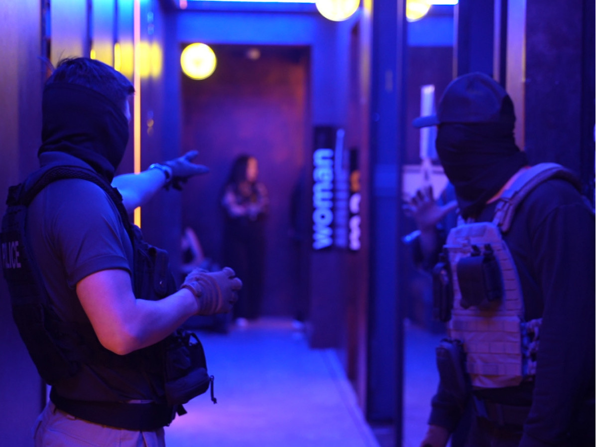 Өнгөрөгч шөнө мансууруулах эм сэтгэцэд нөлөөт бодис хэрэглэсэн таван этгээдийг илрүүжээ Isee Mn