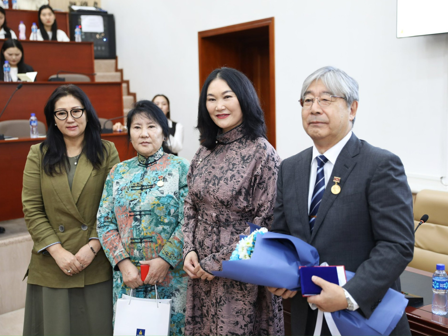 Д.Нацагдоржийн нэрэмжит шагналтнууд тодорлоо | iSee.mn