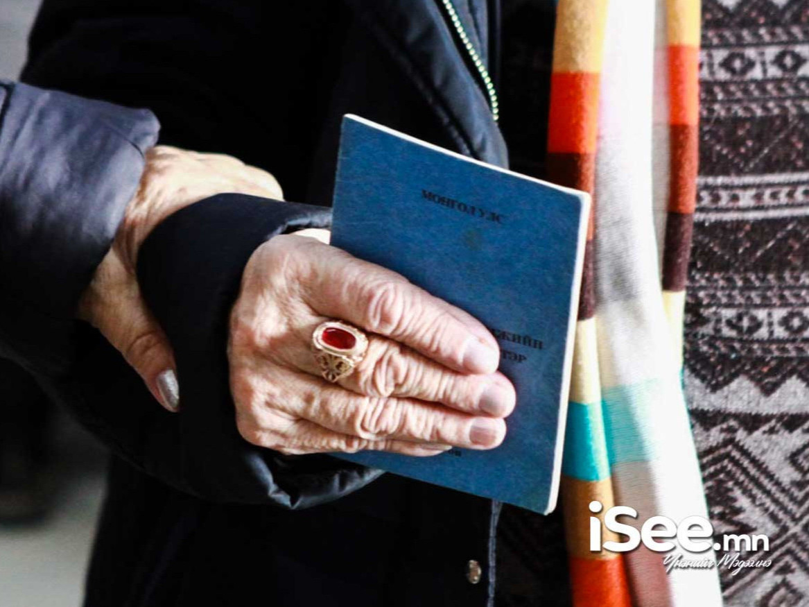 ЦЕГ: Тэтгэвэрт гарсан иргэдийг онилсон цахим залилангийн гэмт хэрэг ихээр бүртгэгдэж байна | iSee.mn