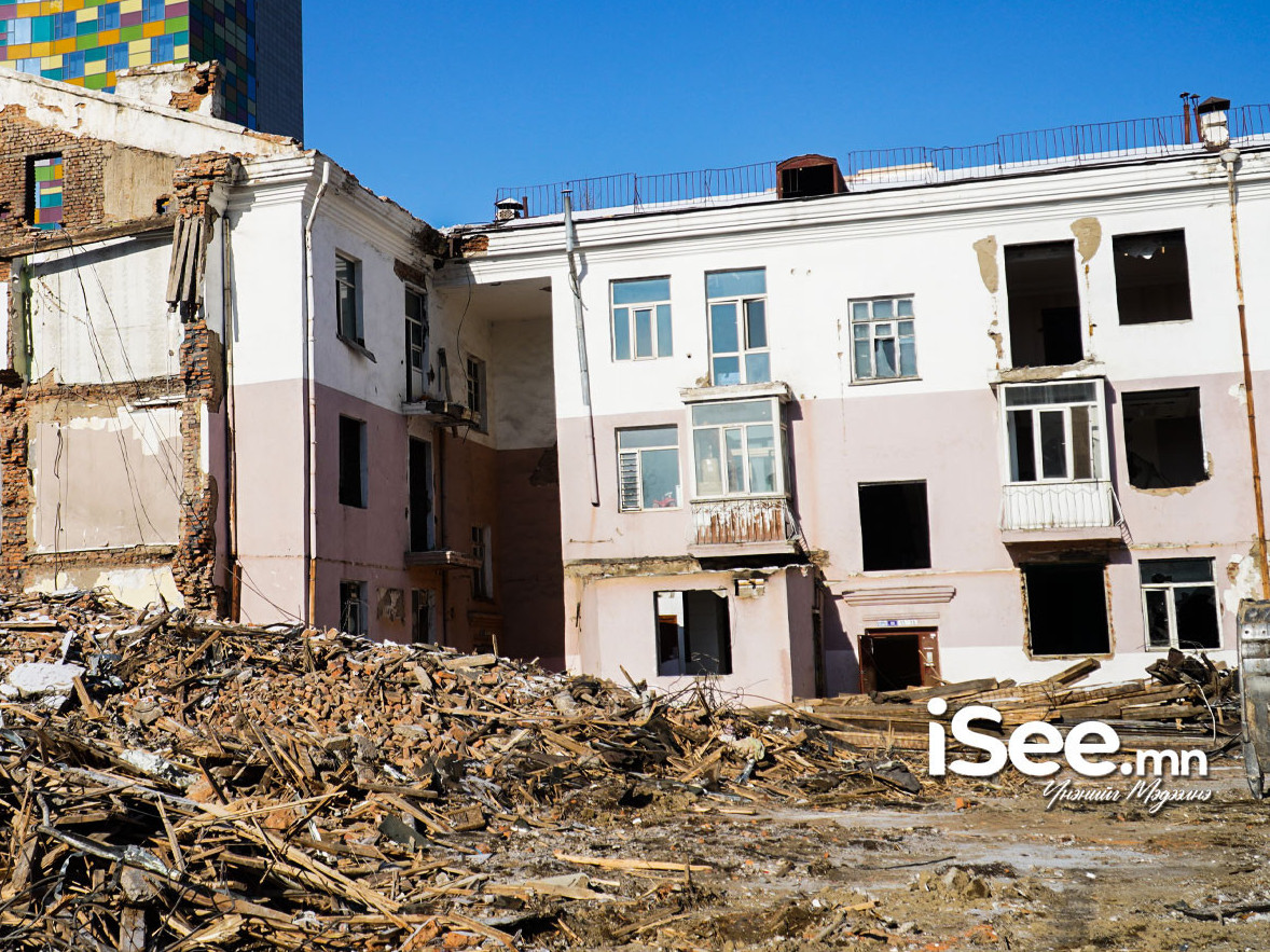СУРВАЛЖИЛГА: Нурааж буй барилга дотор хүн амьдарч байна | iSee.mn
