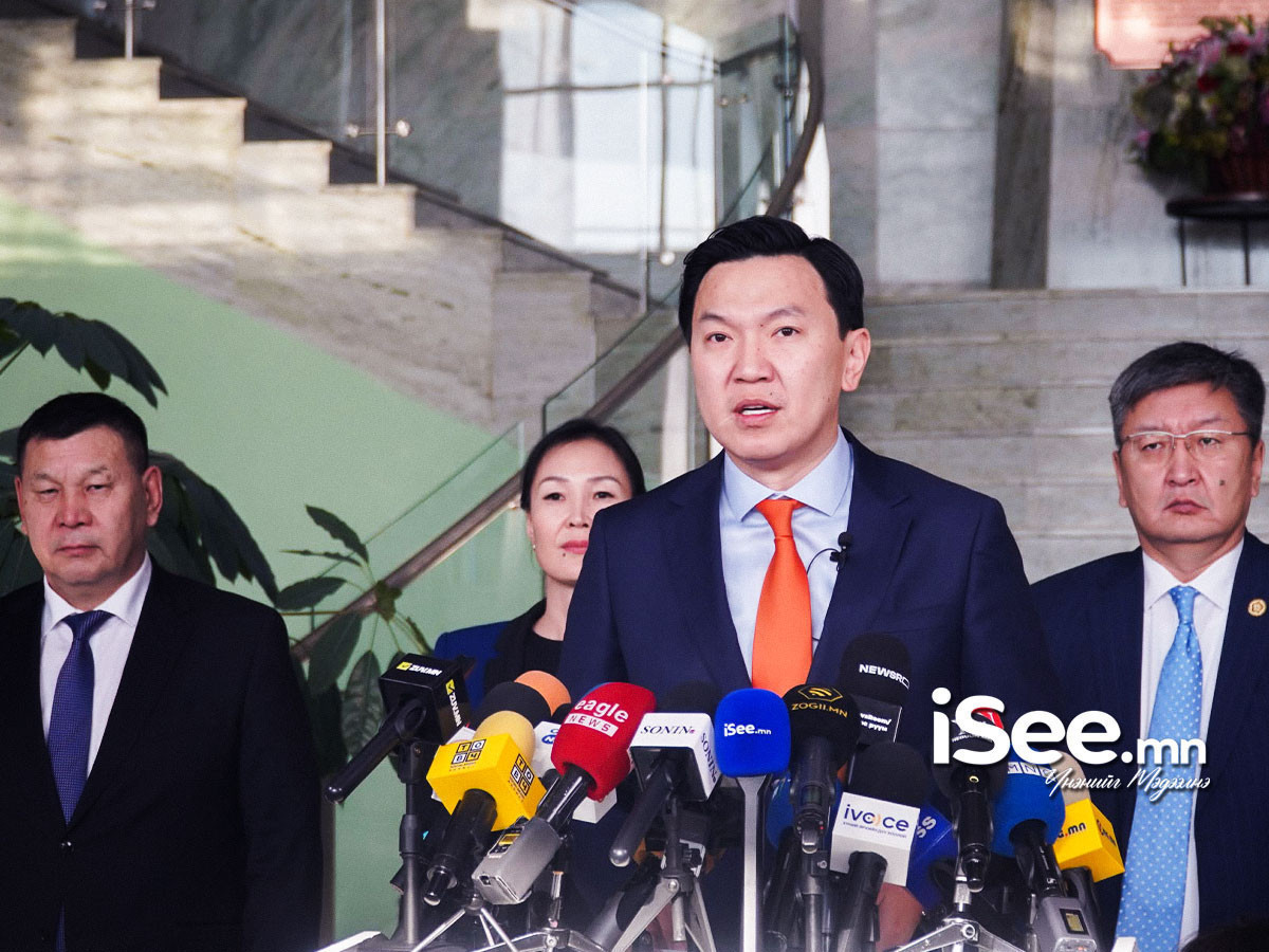 УИХ-ын дарга Н.Учрал ОХУ-д айлчилна | iSee.mn