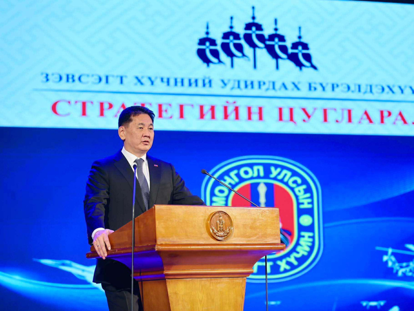 У.Хүрэлсүх: Төрийн цэргийн байгууллагын хөгжлийн стратегийг шинэчлэн боловсруулж, батлуулах ...